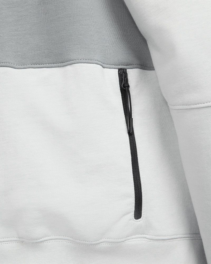 Sweat-shirt Nike Sportswear Tech Essentials pour Homme | EKINSPORT