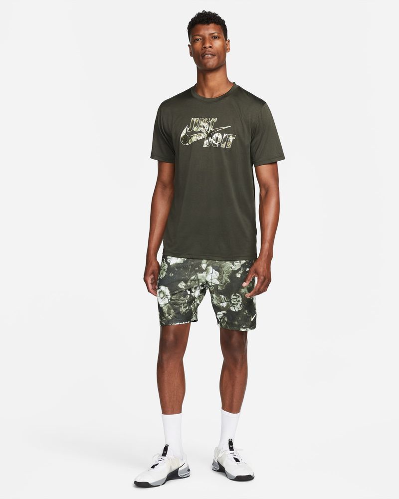 T-shirt Nike Dri-Fit Graphic Training Vert pour Homme - DR7549-355 ...