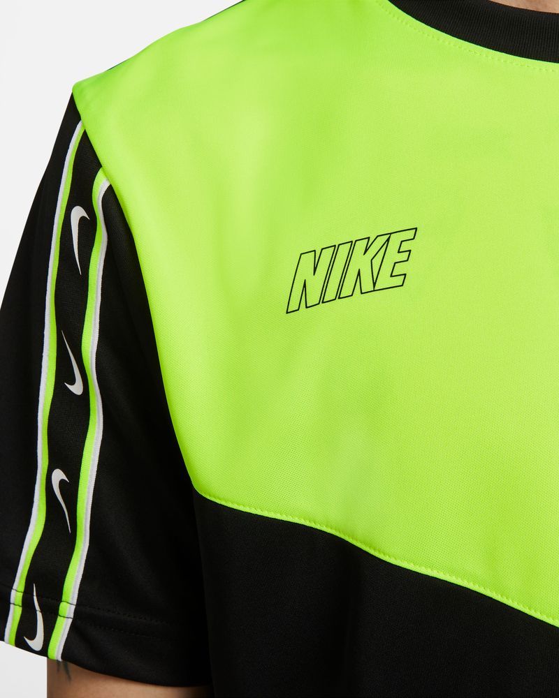 Camiseta Nike Sportswear Repeat, Hombre - DX2301-013 | EKINSPORT