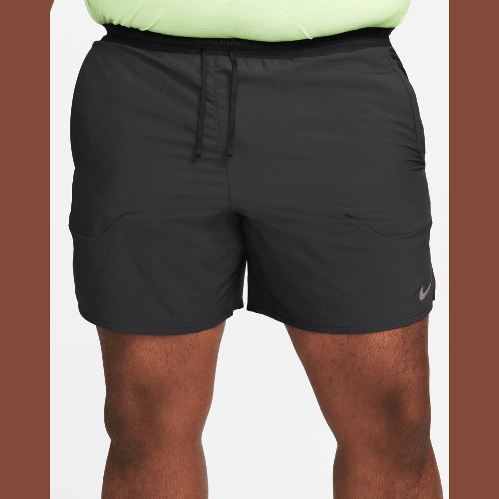 Short de running Nike Stride Noir pour homme | EKINSPORT